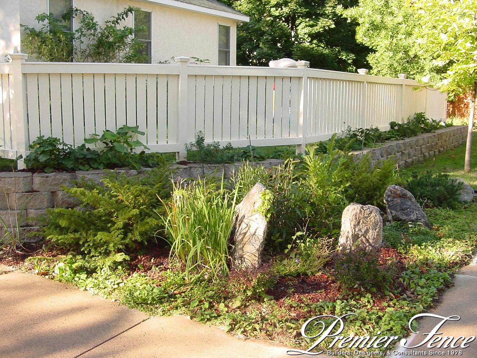 Classic Framed Series – Premier Fence Inc. Fence Minneapolis St Paul ...