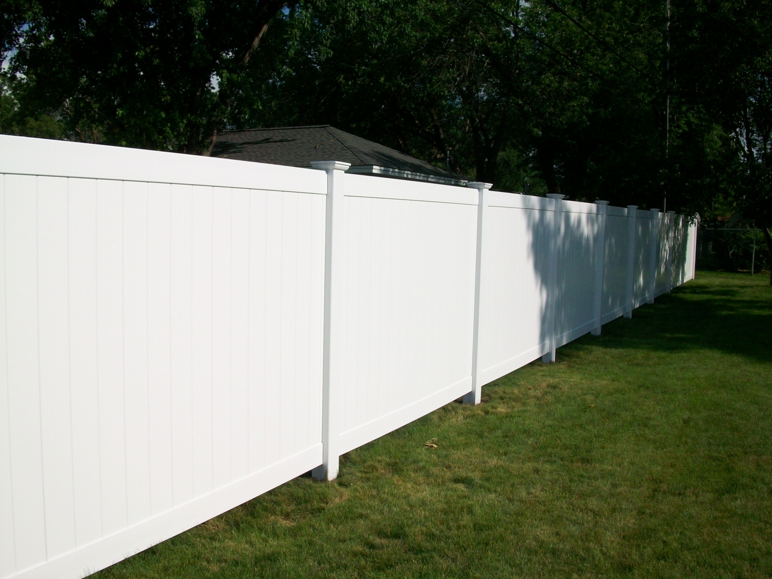 Vinyl Classic Privacy – Premier Fence Inc. Fence Minneapolis St Paul ...